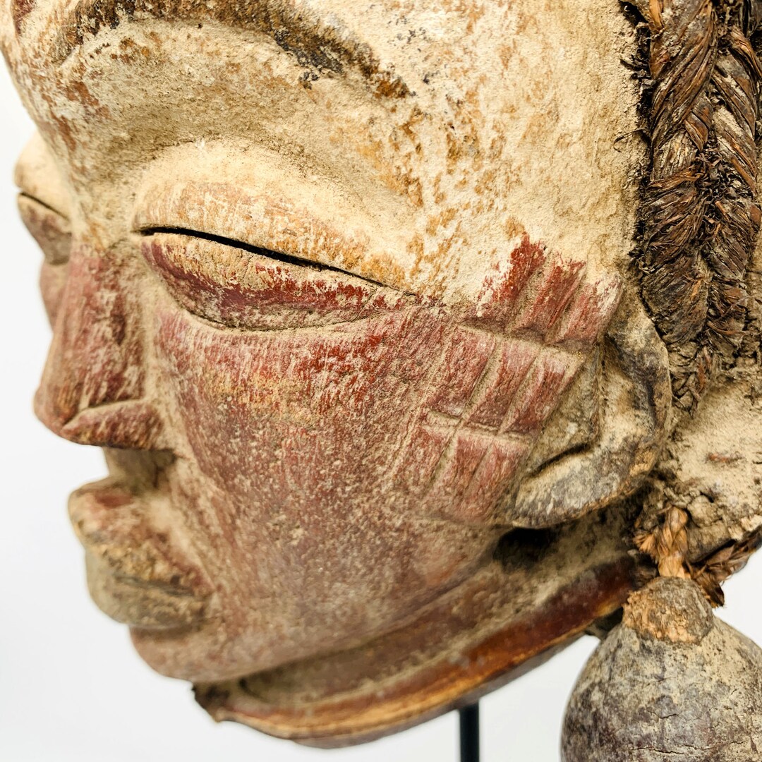 African Okiju Punu or Bapunu Wooden Face Mask From Gabon, African ...