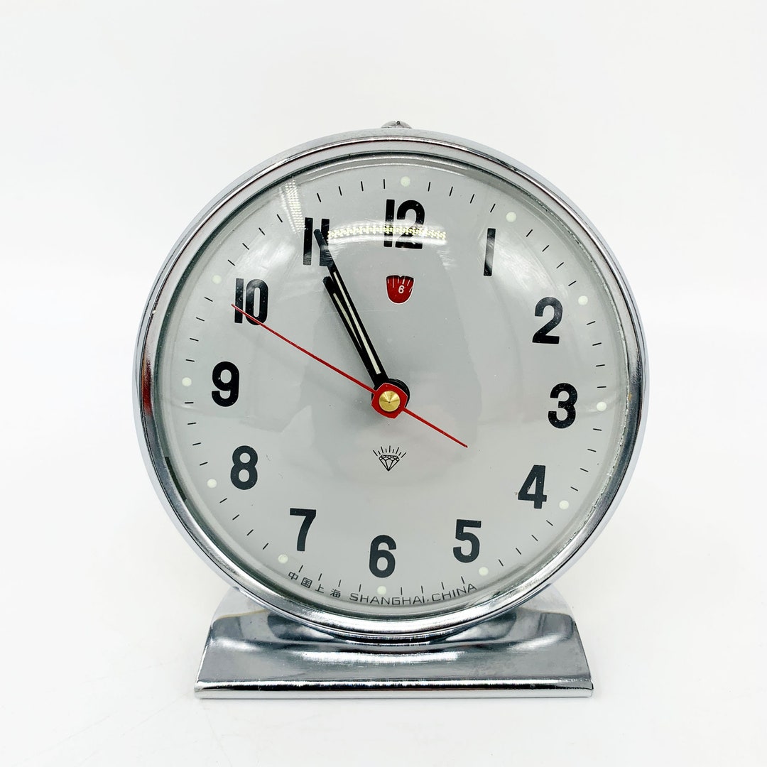 Vintage Mechanical Wind up Alarm Clock, by Diamond Clock Factory in ...