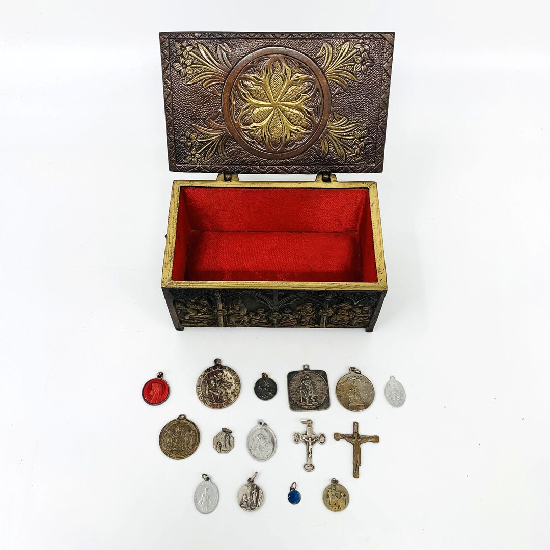 Heavy Vintage Bronze Relic Box Beautifully Patinated, Made in France ...