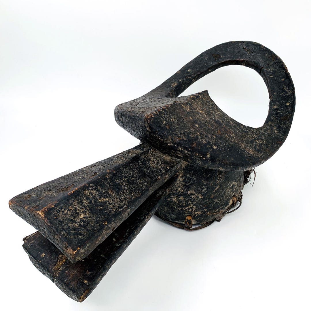 Old Mangam Head Crests Mask, Bush Cow Wood Mask, Mama Ethnic Group in ...