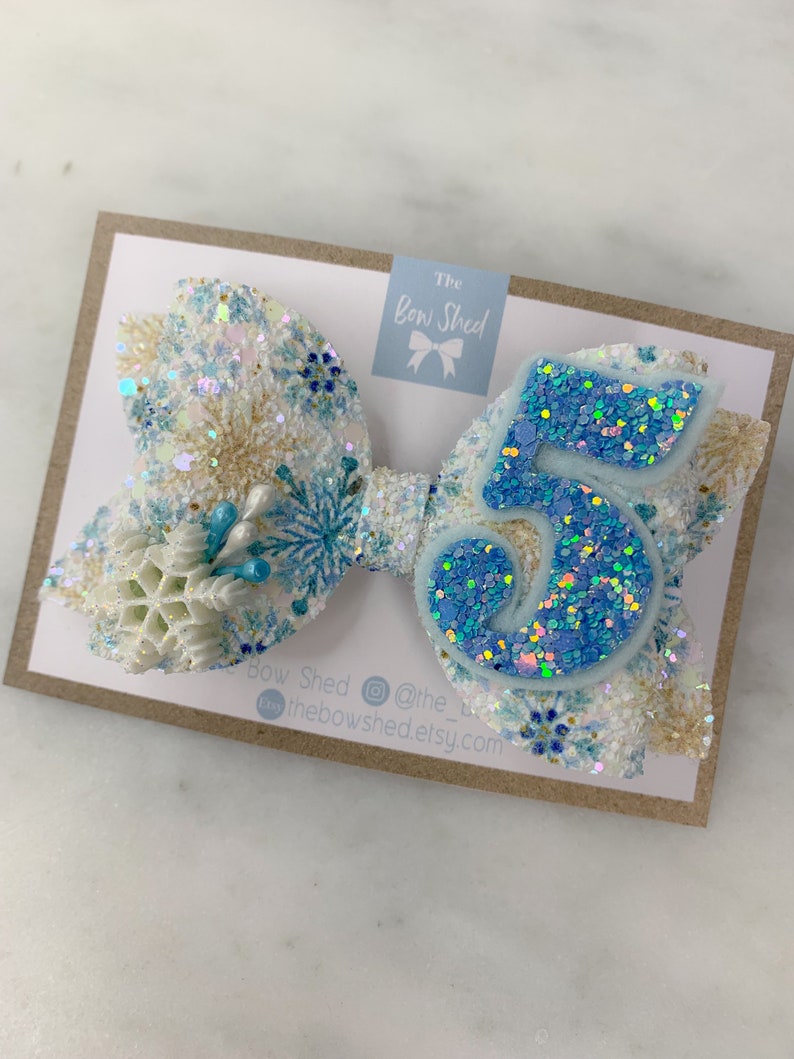 Snowflake Badge and Bow Set Birthday Badge and Bow Set Ice - Etsy