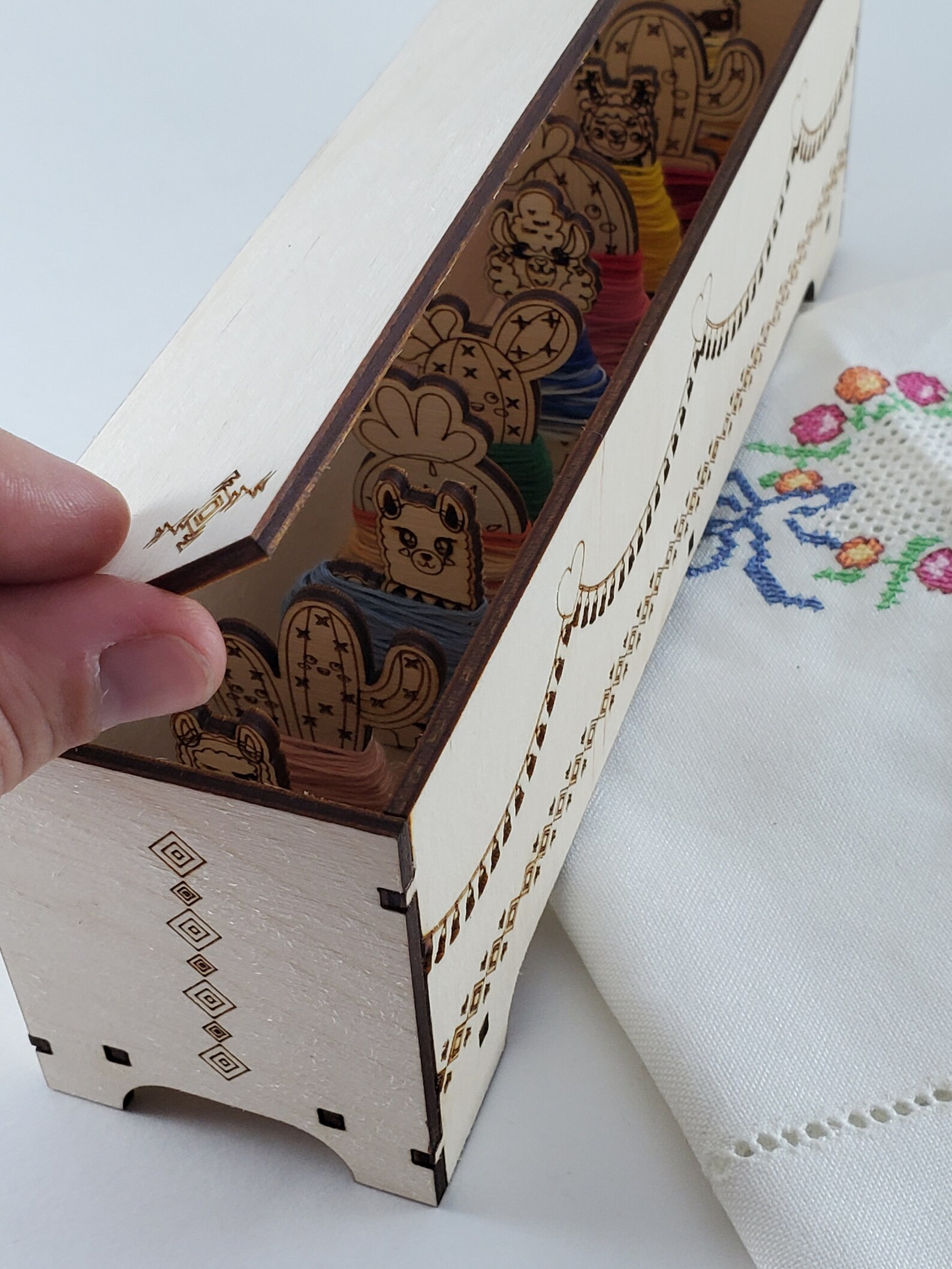 Cross Stitch Storage With 10 Floss Bobbins Llama Bobbins - Etsy Canada