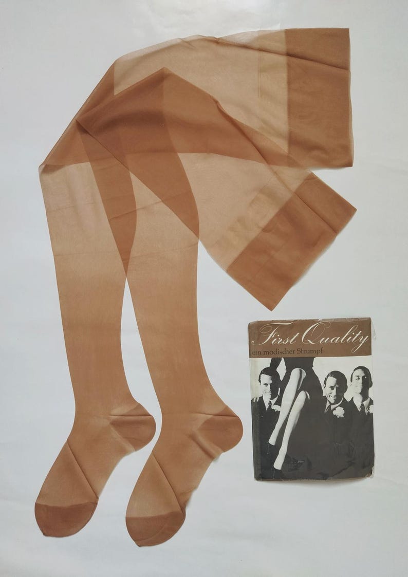 Vintage Women's 30 Den Nylon Stockings,calze,strümpfe Size 9 1/2 Melone ...