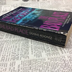 The Bad Place, a 1990 Berkley Vintage Horror Paperback by Dean Koontz ...