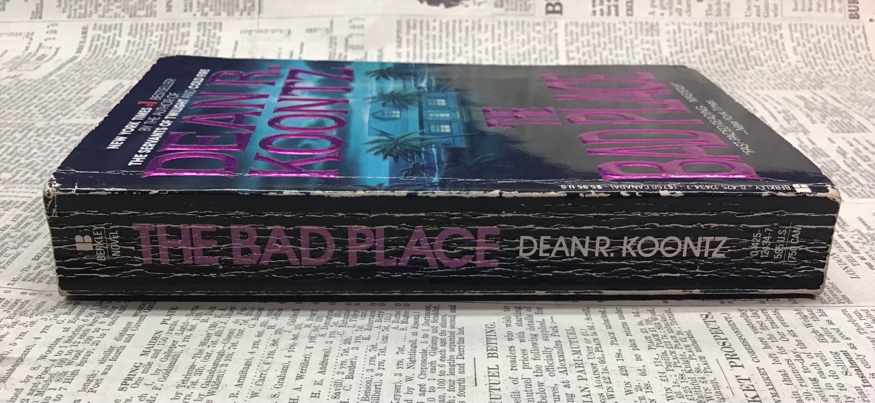The Bad Place, a 1990 Berkley Vintage Horror Paperback by Dean Koontz ...