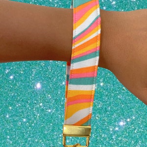 Rainbow Swirl Key Fob| Rainbow Swirl Key Fob | Wristlet Keychain ...