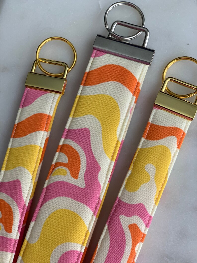 Groovy Retro Key Fob| Rainbow Swirl Key Fob | Wristlet Keychain ...