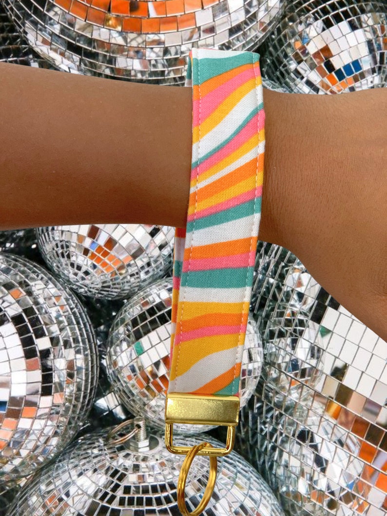 Rainbow Swirl Key Fob| Rainbow Swirl Key Fob | Wristlet Keychain ...