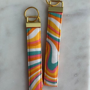Rainbow Swirl Key Fob| Rainbow Swirl Key Fob | Wristlet Keychain ...