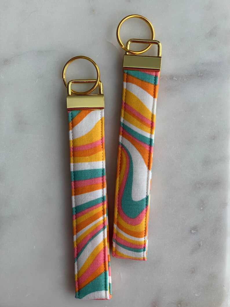 Rainbow Swirl Key Fob| Rainbow Swirl Key Fob | Wristlet Keychain ...