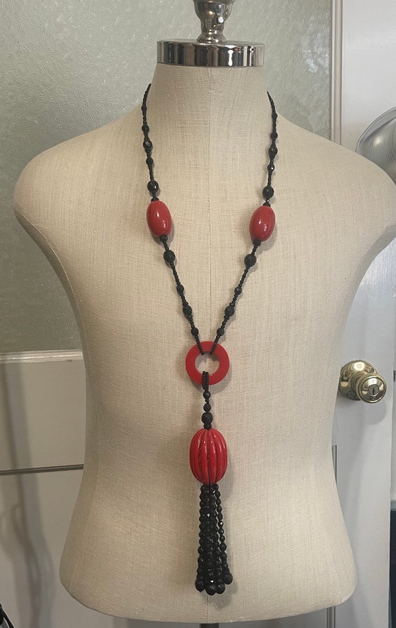 Vintage black necklace red - Gem