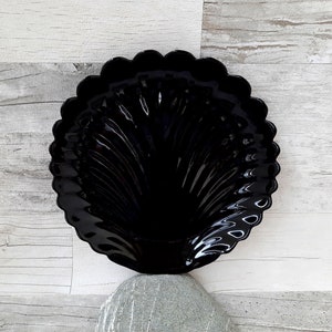 Vintage Black Glass Plate, Shell - Etsy