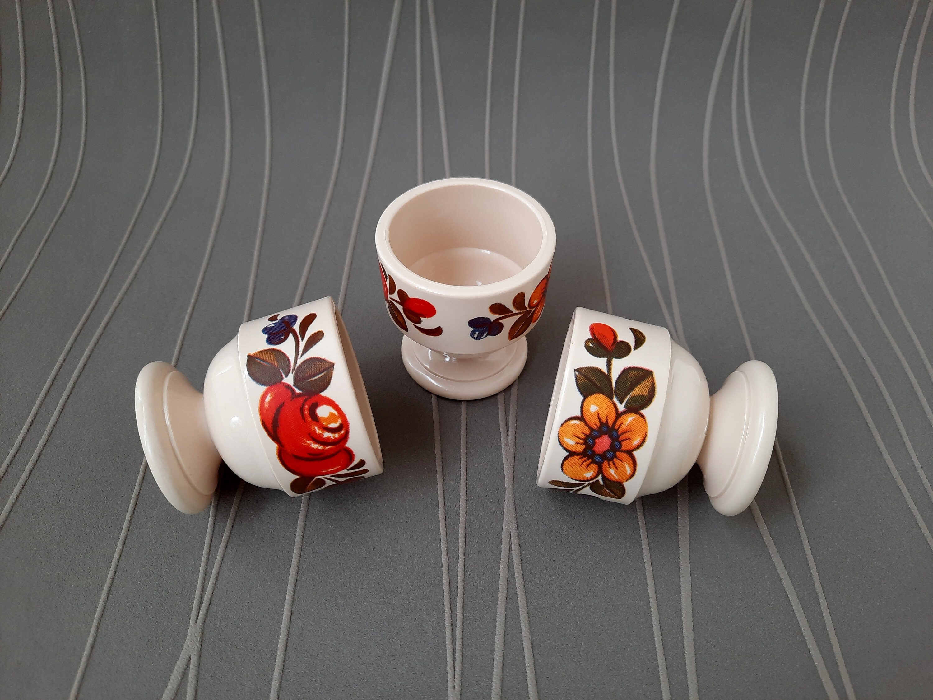 3 Vintage Plastic Egg Cups, Emsa West Germany - Etsy