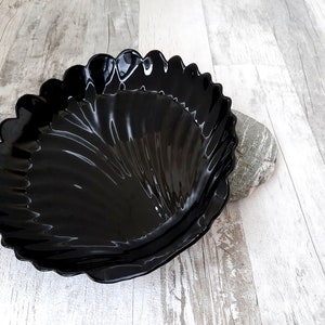 Vintage Black Glass Plate, Shell - Etsy