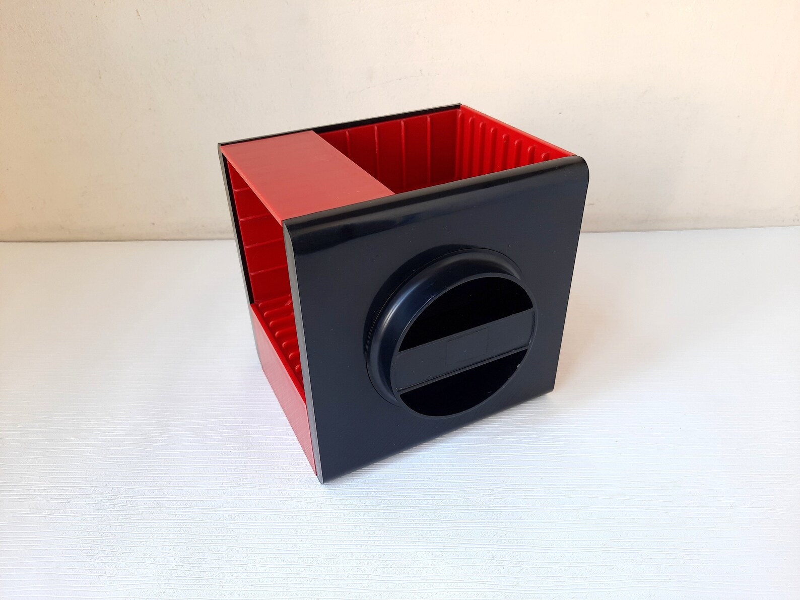 Vintage Rotating Cassette Holder, Cassette Carousel, Red and Black ...