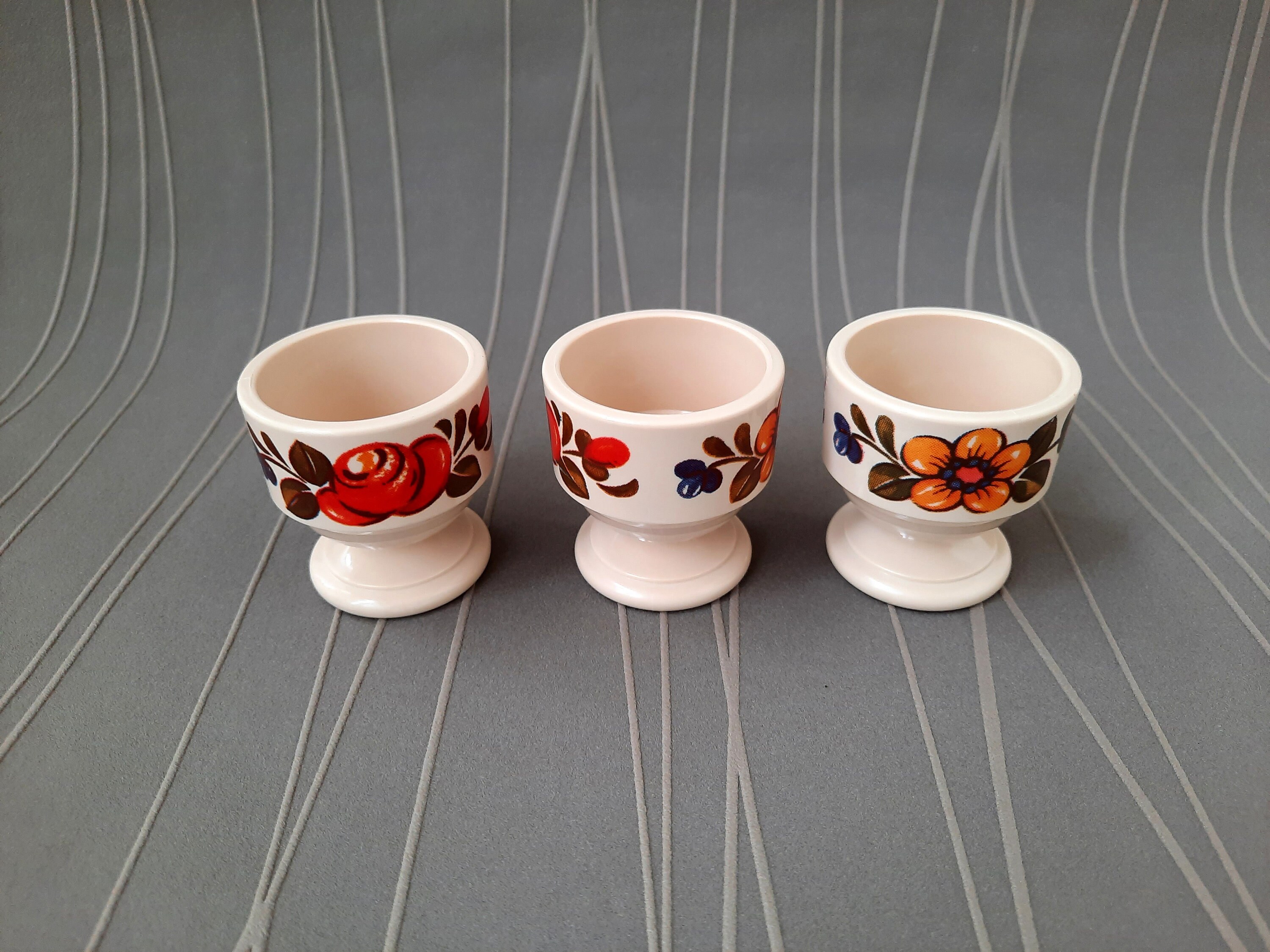 3 Vintage Plastic Egg Cups, Emsa West Germany - Etsy