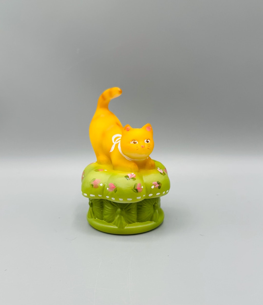 Fenton Art Glass- Orange Tabby Perky Cat on a Cushion - Trinket Box ...