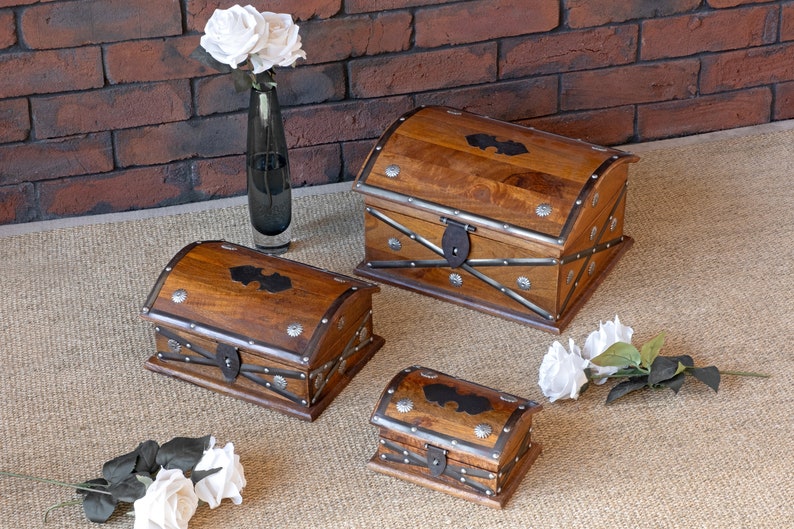 Small Chests, Trunks, Set of 3, Nesting Acacia Wood Jewellery ...