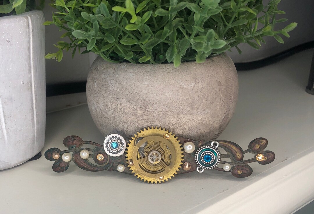 Found Object Pin, Steampunk Pin, Watch Parts Pin, Unique Pin - Etsy