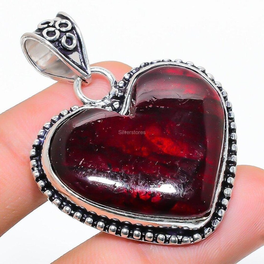 Handmade Natural Labradorite Pendant, Red Gemstone Pendant, Pendant ...