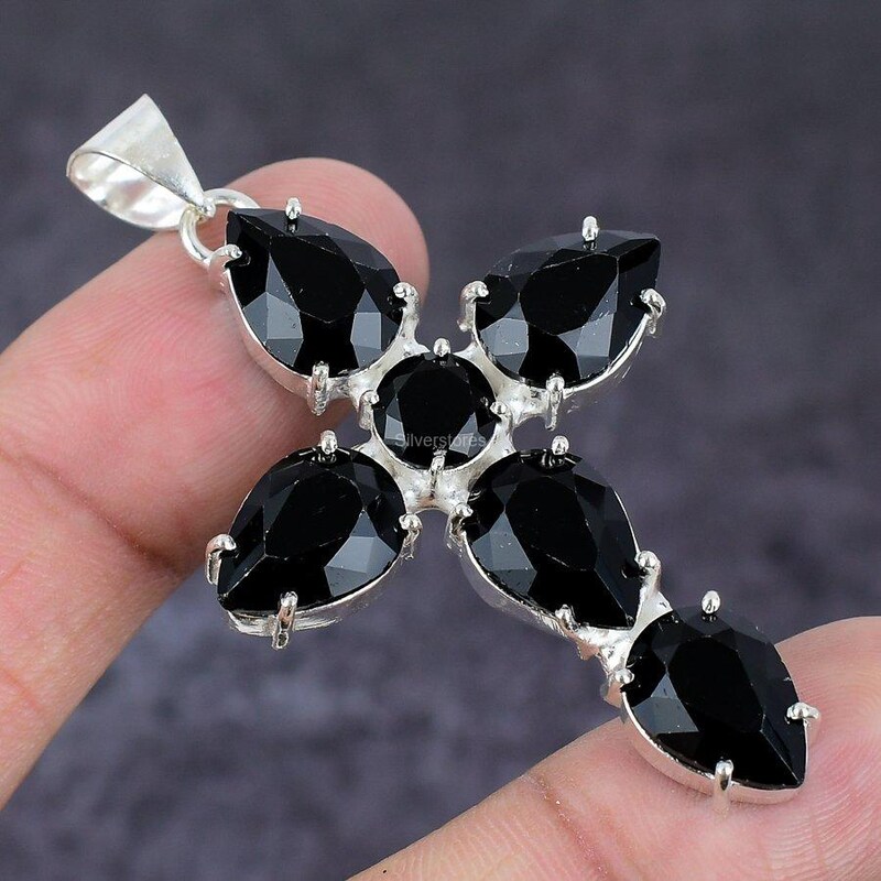 Black Spinel Pendant - Etsy