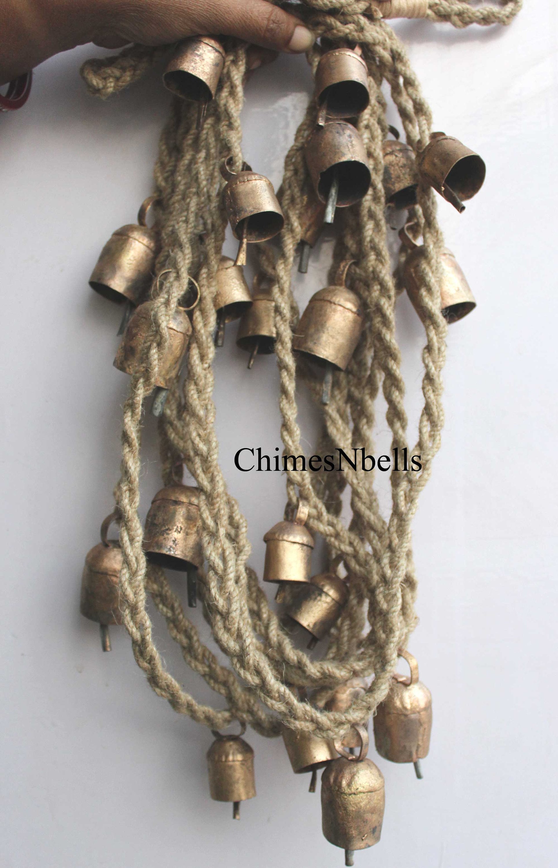 Vintage Cow Bells on Jute String Garden Outdoor Garland Decoration 600 ...