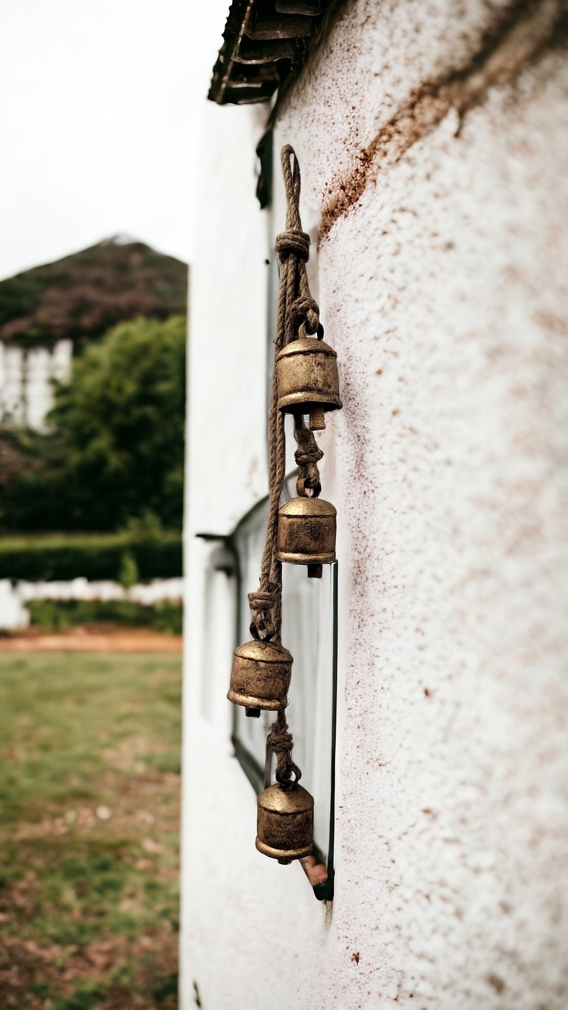 Handmade Antique Finish 4 Rustic Cow Bells With Wooden Clapper Hanging ...