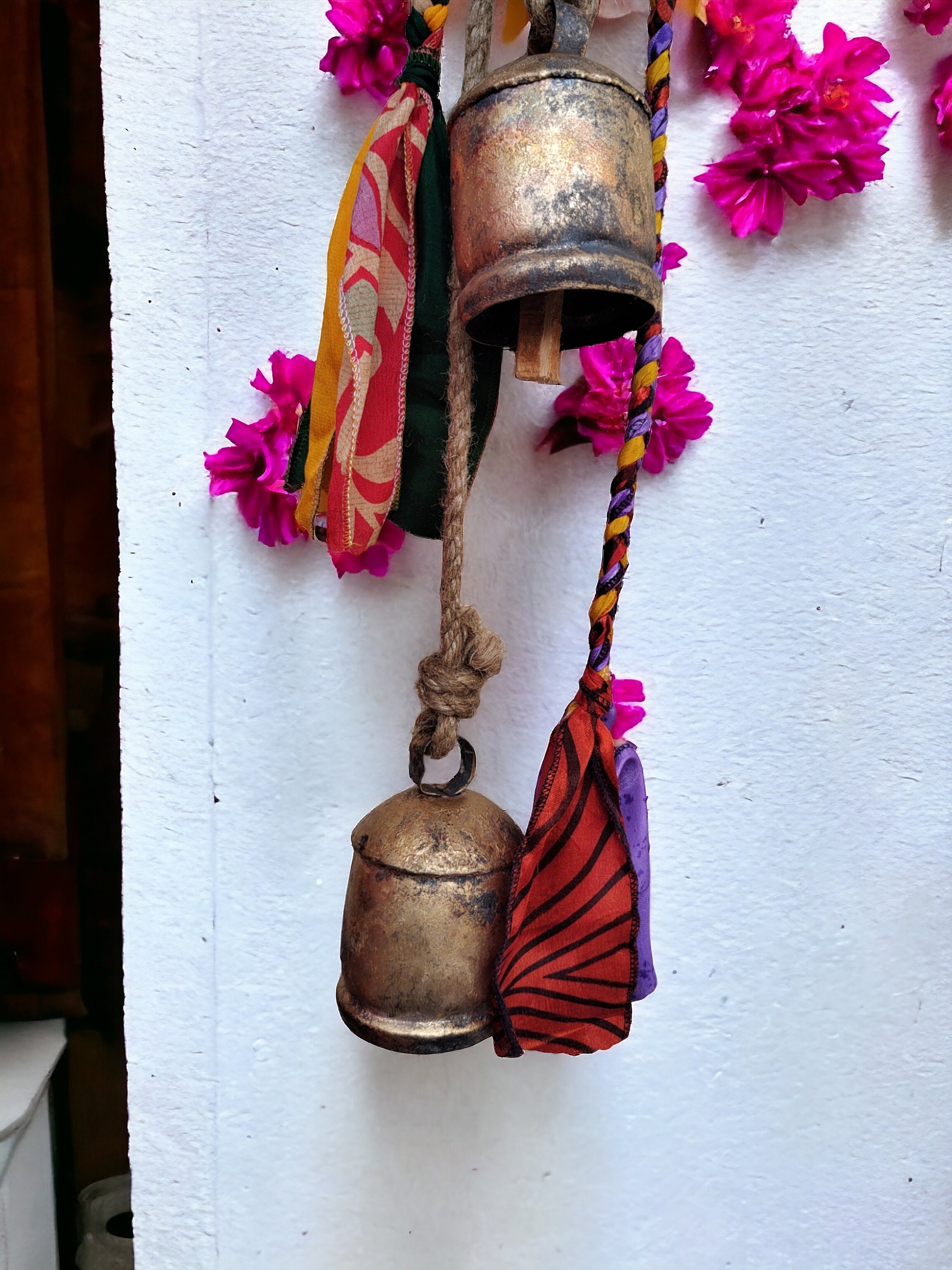 Rustic Iron Cow Bells Wind Chimes , Bohemian Theme , Vintage Chimes ...