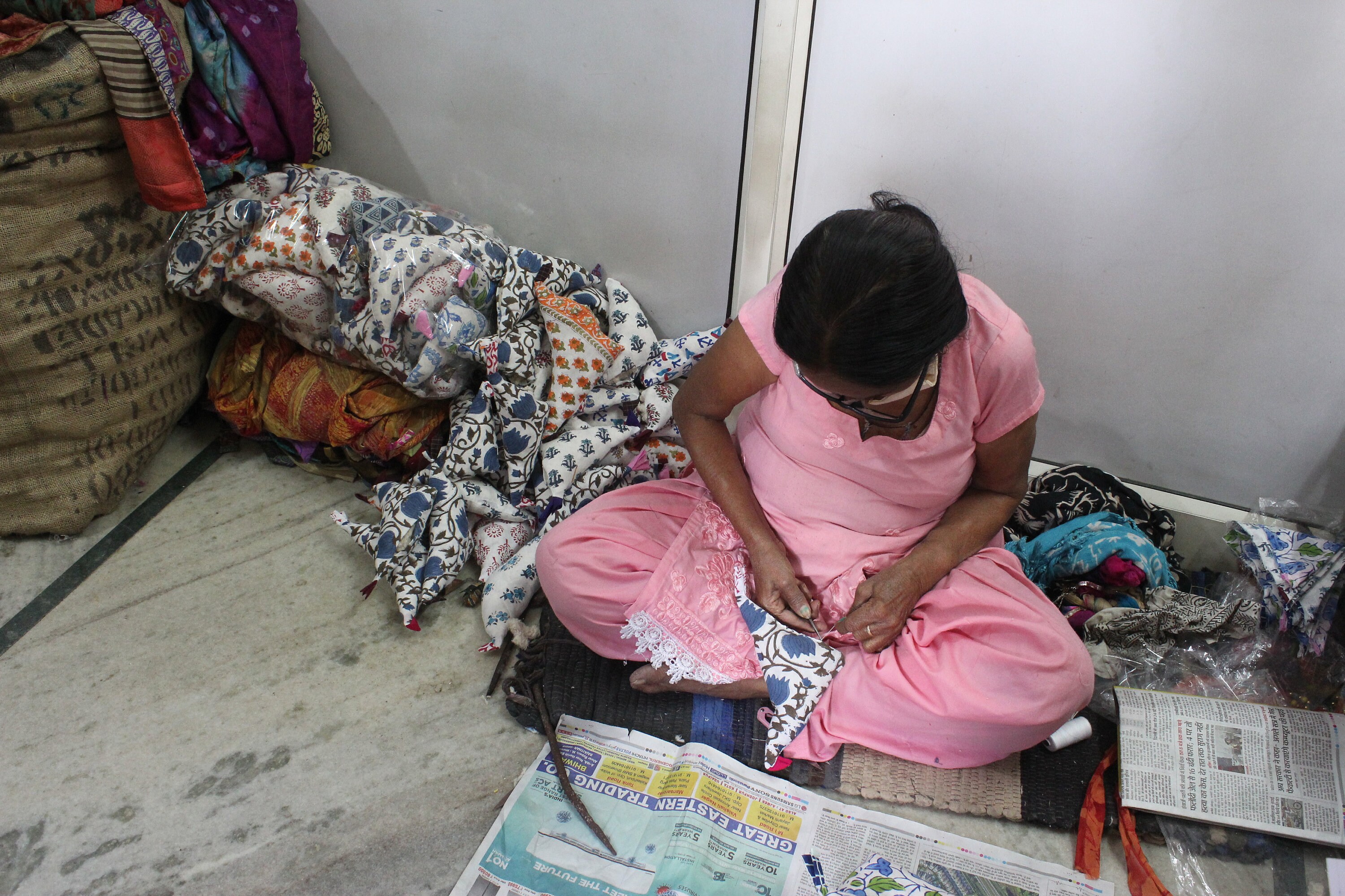 4 Tota Bird Bells 33 Cm Length Prosperity Hens Mobile String - Etsy