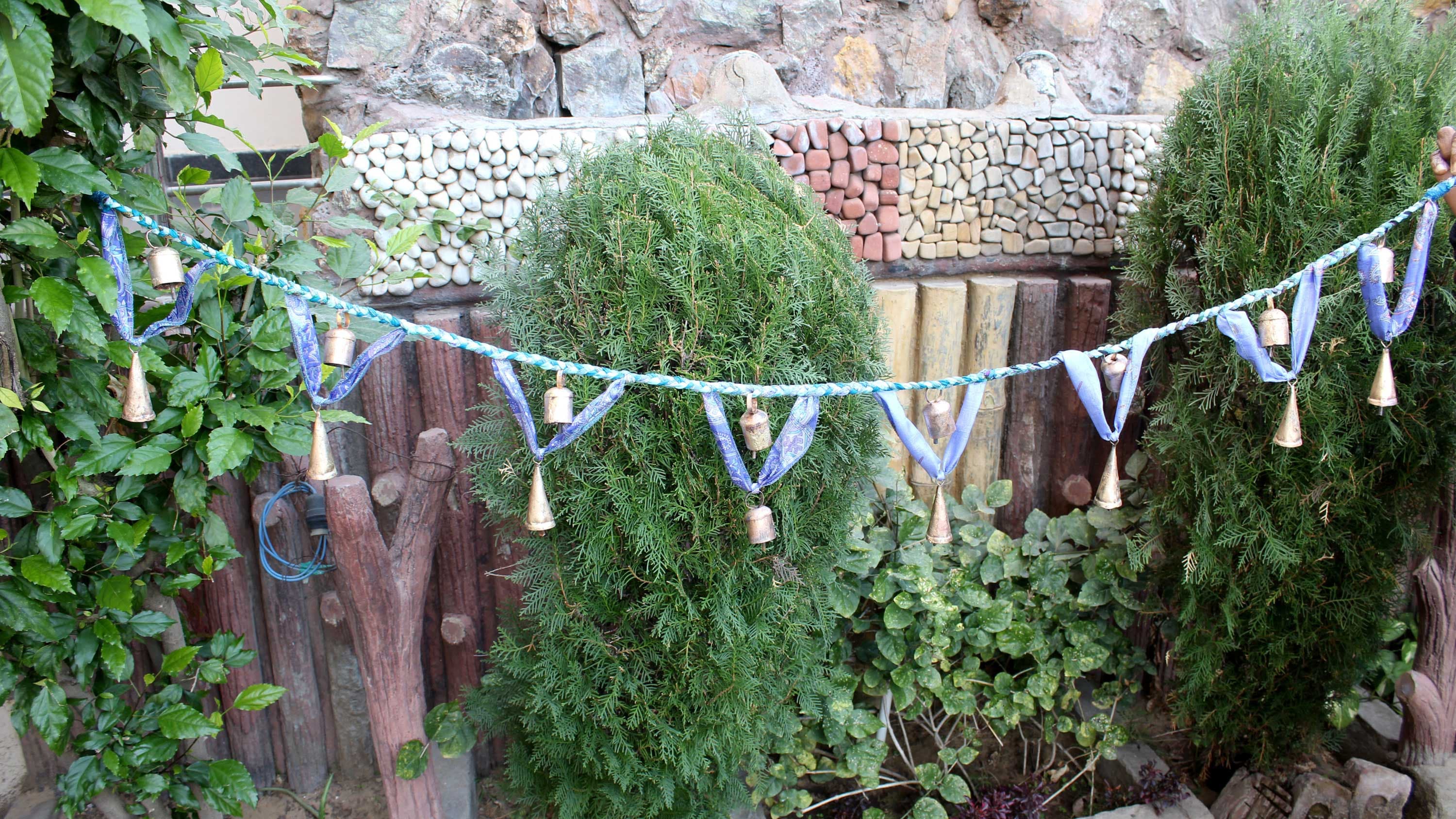 16 Vintage Tin Bells Hanging Boho Decor Garden Outdoor Indoor - Etsy