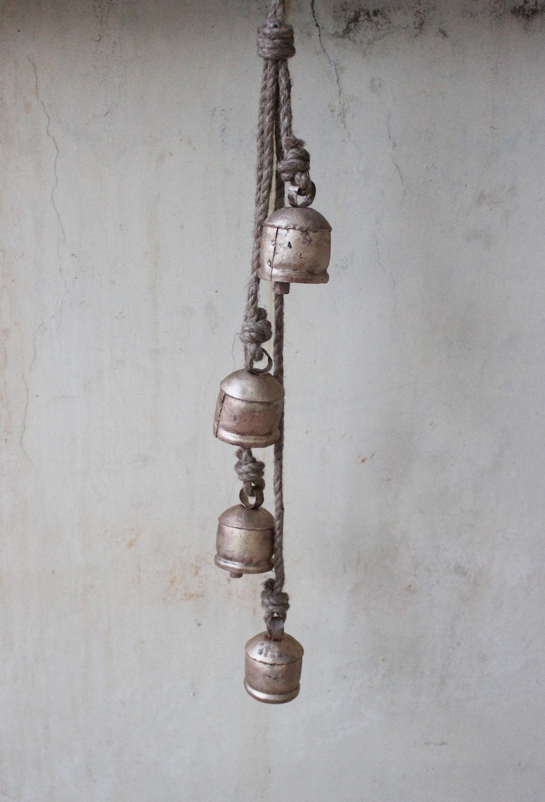 Handmade Antique Finish 4 Rustic Cow Bells With Wooden Clapper Hanging ...