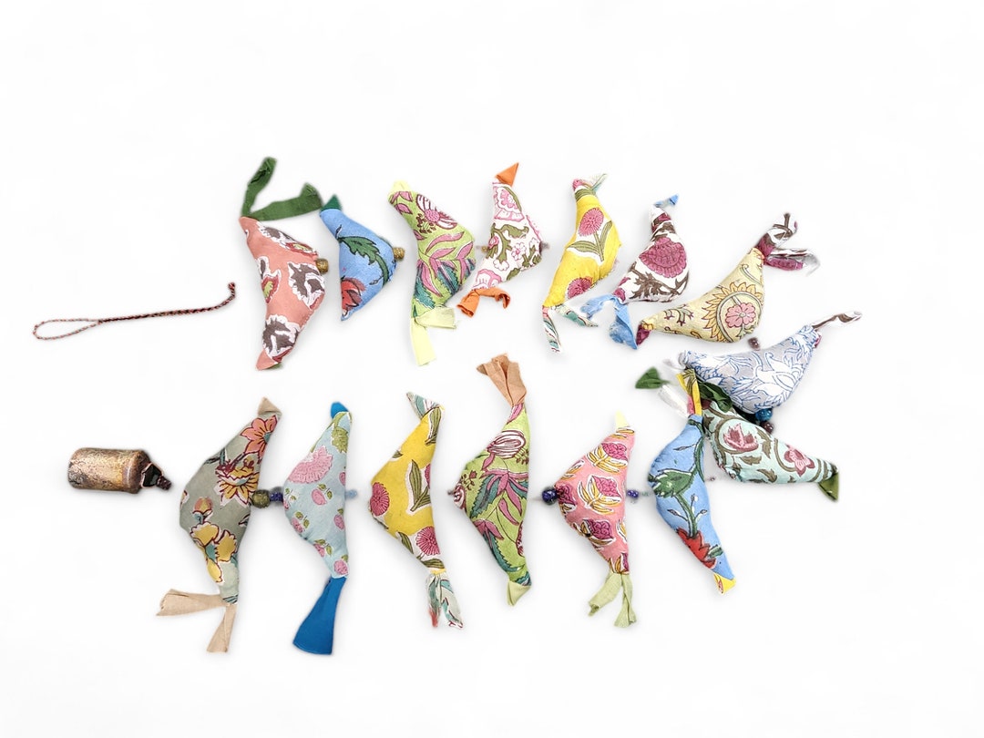 15 Tota Bird Bells 100 Cm Length Prosperity Hens Mobile String Boho ...