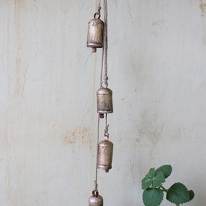 4 Harmony Vintage Cow Bells Rustic Chimes With Wooden Clapper Hanging ...