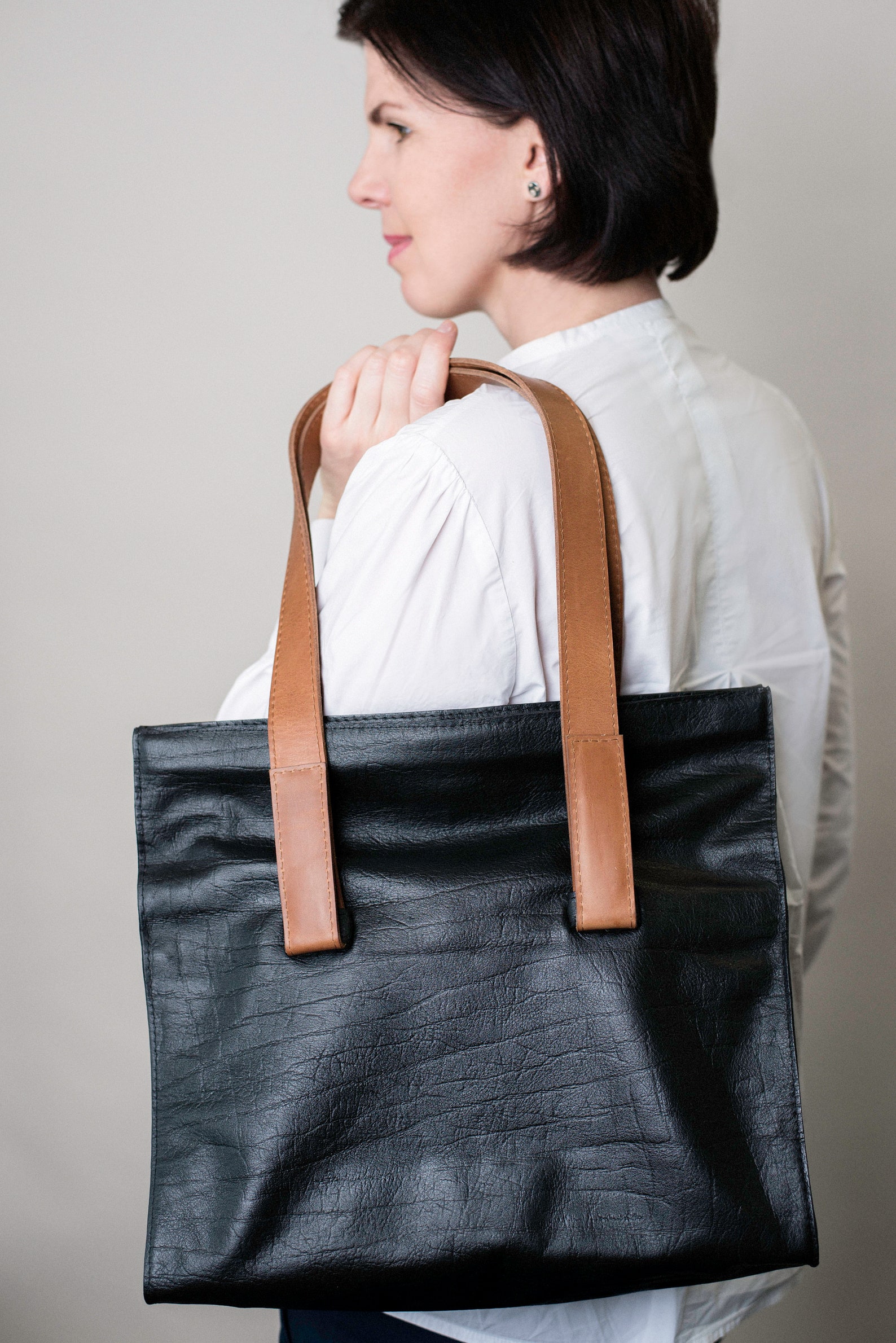 Black Tote Bag With Contrast Handles, Leather Tote Bag Black, Shoulder ...
