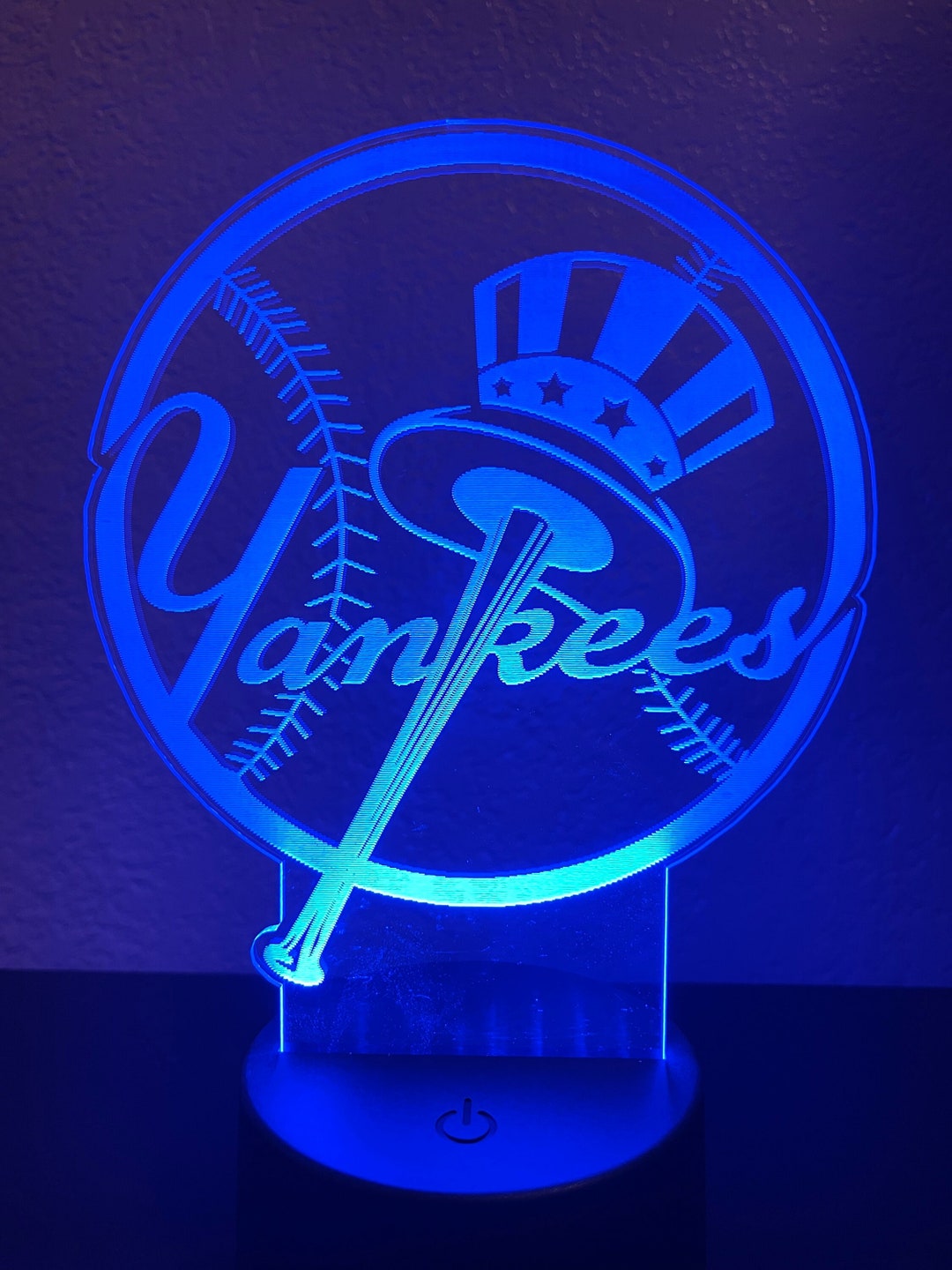 New York Yankees LED Desktop Lamp Color Changing Remote Included ...