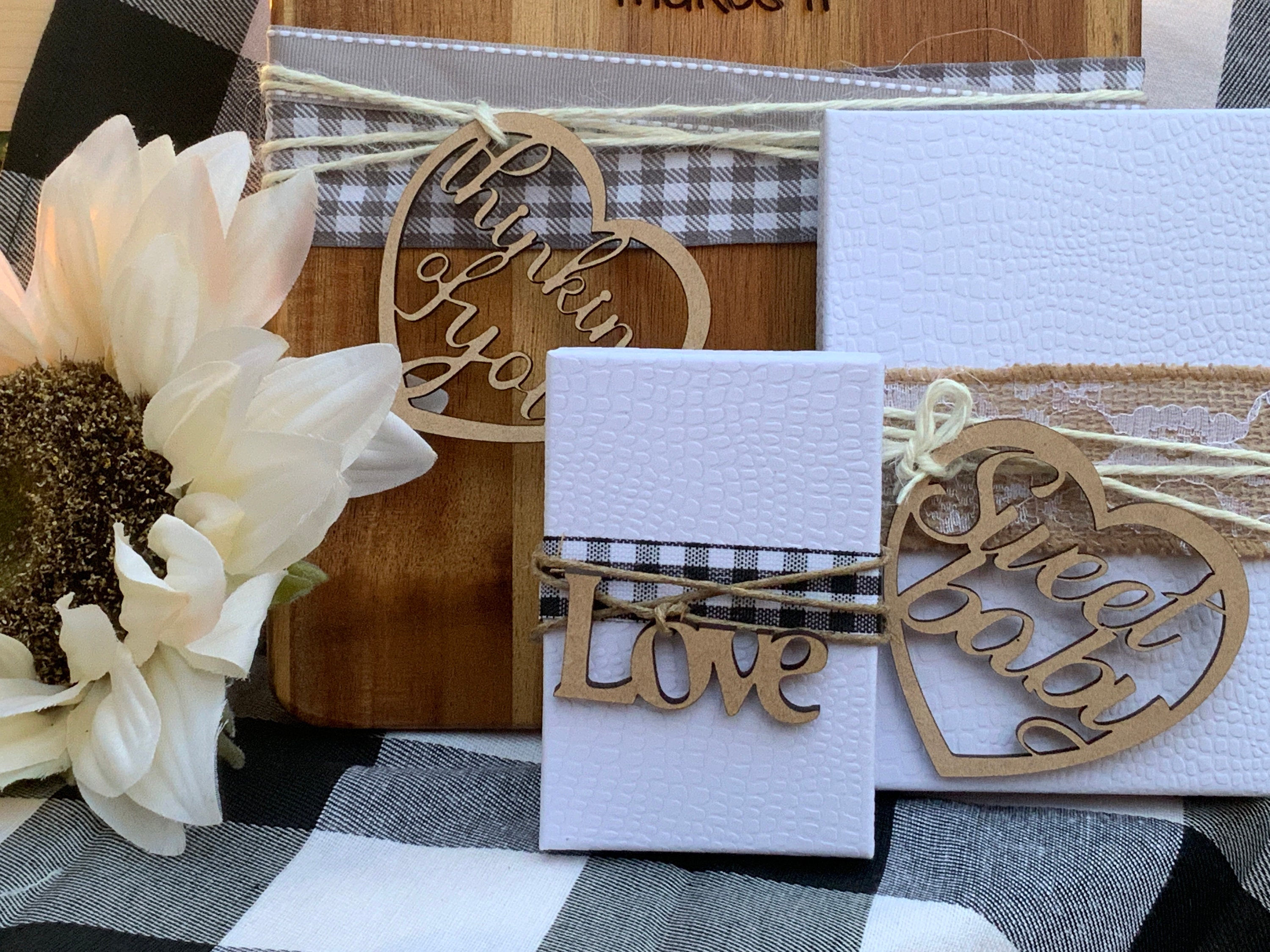 Gift Tags Glowforge SVG File | Etsy