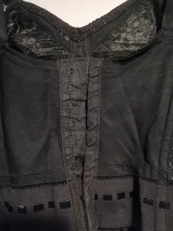 Vintage 1950s Black lace bullet Basque by Wonderbra s… - Gem