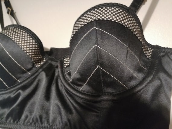 Vintage 1990's Madonna style bullet bra size 32A/By C… - Gem