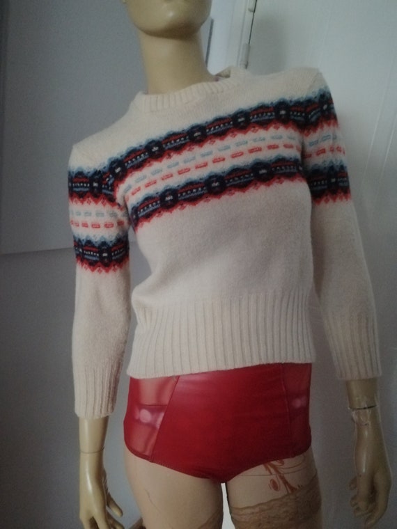 Vintage 1950s Jumper real wool Made in Canada Size Ex… - Gem