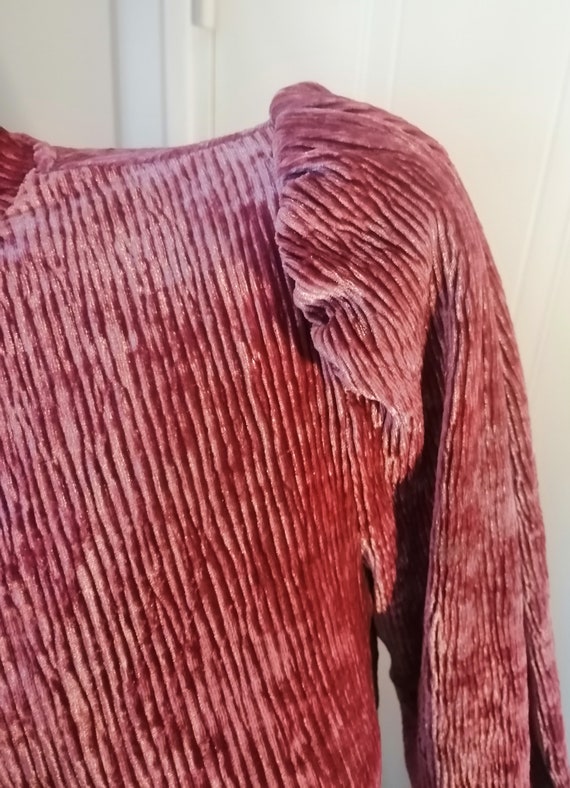 1980s pink crush velvet Puffed shoulder and Puffed sl… - Gem