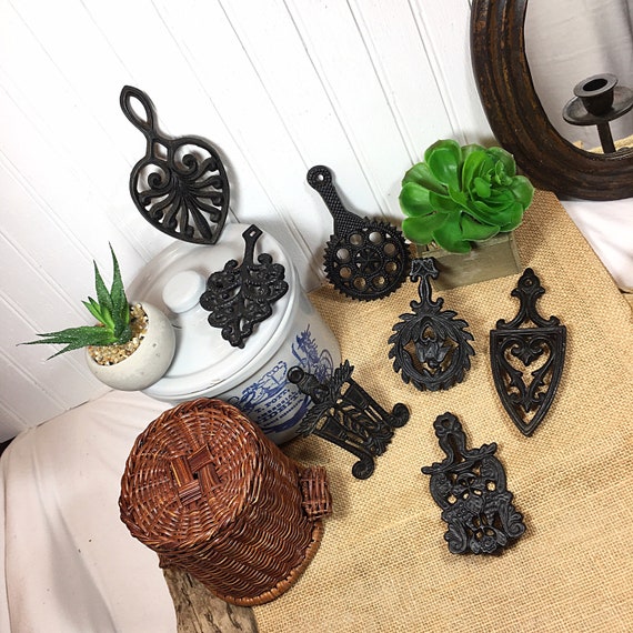 Vintage 7 Piece Cast Iron Mini Trivets Assortment/primitive - Etsy