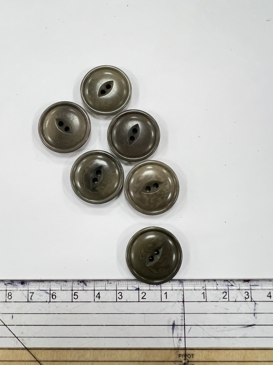 Pack of 6 X Real Corozo Buttons - Taupe - 2 Holes - Dark Brown - Size ...