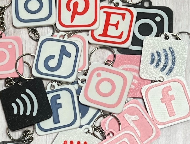 NFC Enabled Social Keychain – Social Media – Compact Keychain – 3D Printed – Facebook, Instagram ...