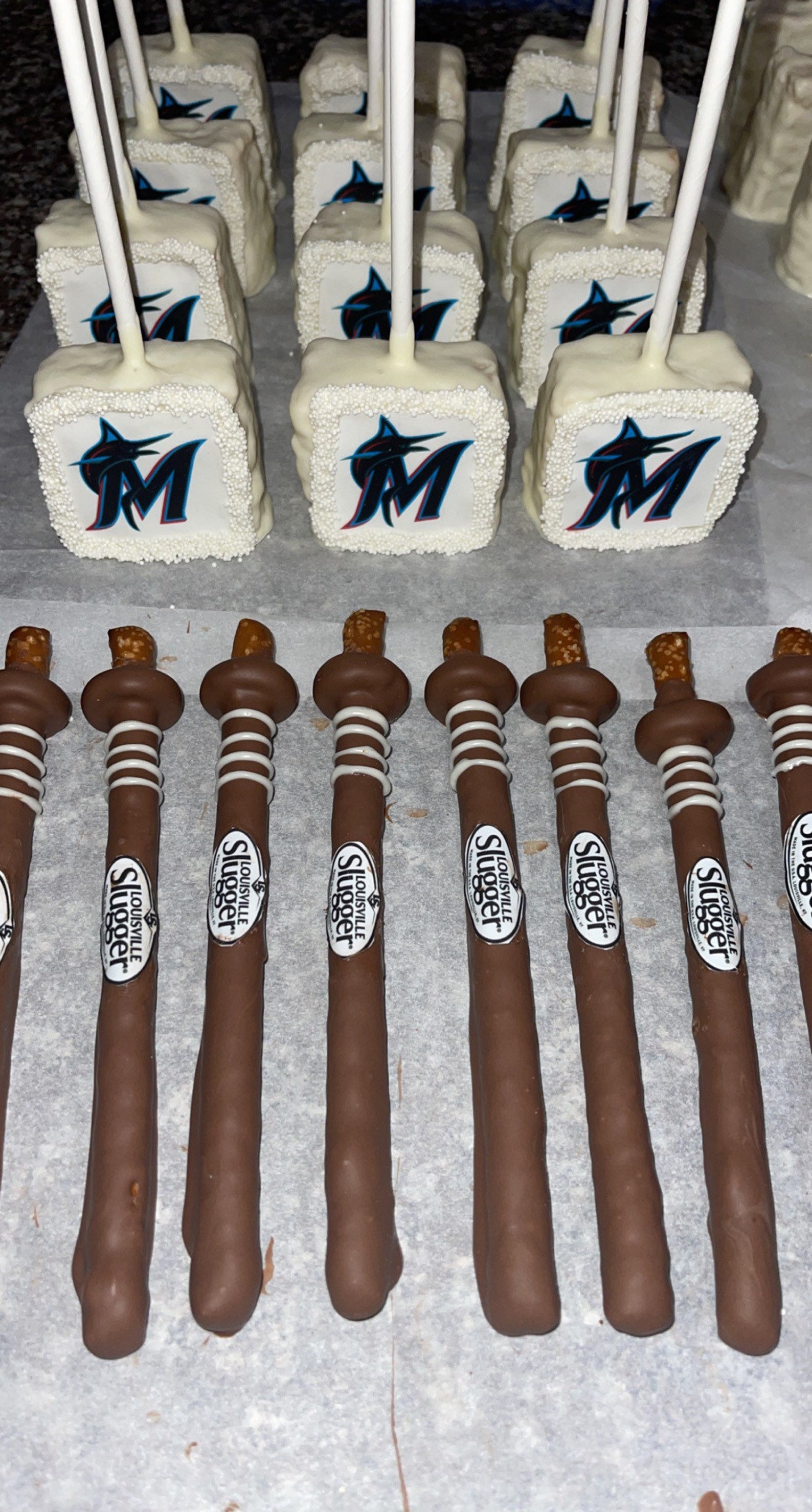 Baseball Bat Chocolate Covered Pretzel Rods /OR Baseball - Etsy