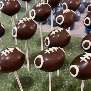 Football Cakepops Great for SUPER-BOWL, Football Parties / Team ...