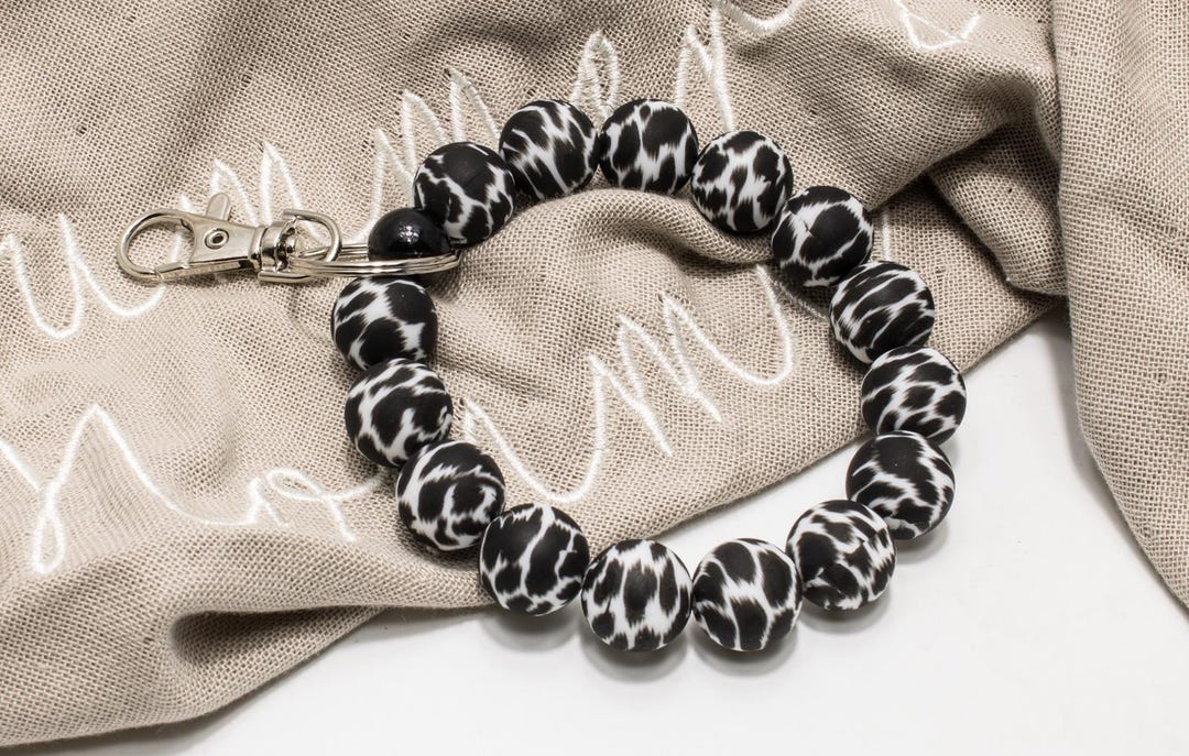 Keychain Bracelet for Keys Leo, Key Bracelet, Lanyard Silicone Beads ...