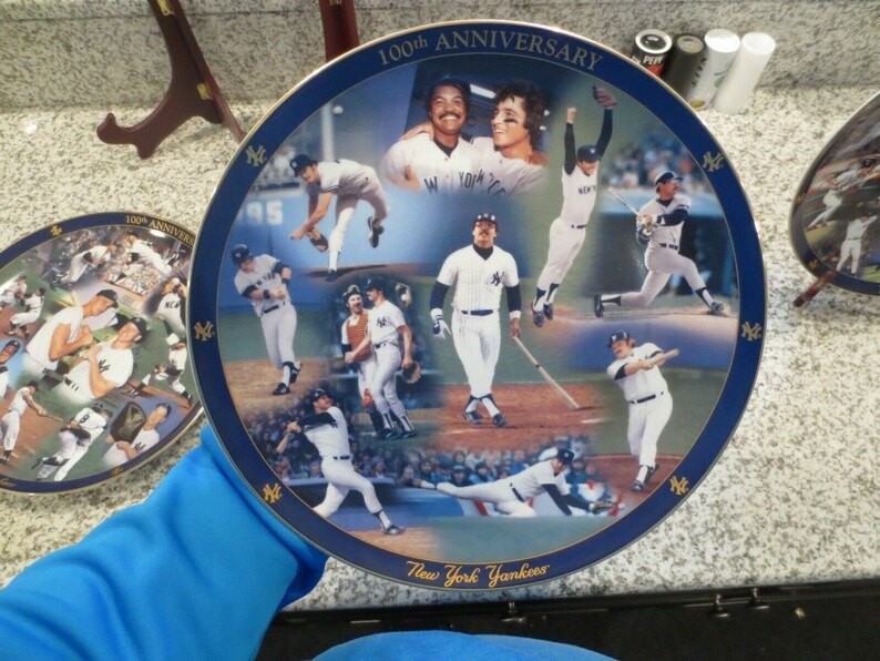Set of (4) Danbury Mint New York Yankees 100th Ann. Plates W/ Stands ...