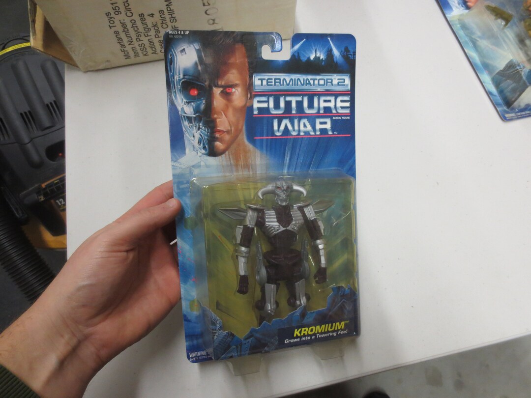 1991 Kenner TERMINATOR 2 Action Figure - Kromium (new in Sealed Package ...
