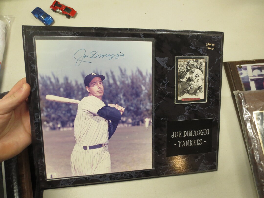 Joe Dimaggio Autographed 8x10 Photo Mounted On Plaque Etsy