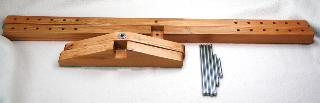 Handmade Yarn Swift, Amish-style Collapsible Skein Winder, Wooden Yarn ...